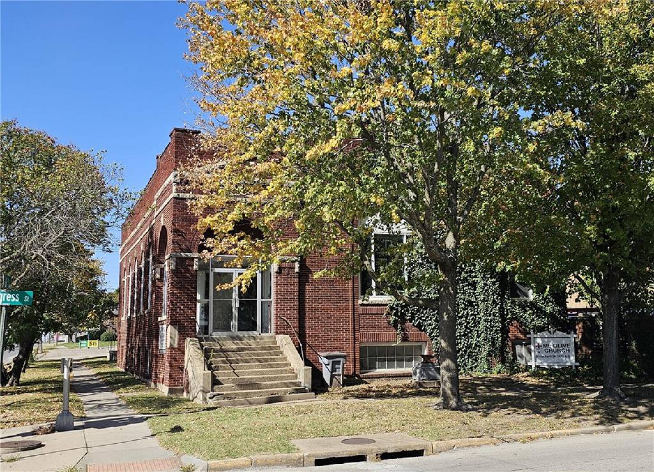 601 CONGRESS ST Emporia KS 66801-2819 APN: 0561921003039008000 | Crexi.com