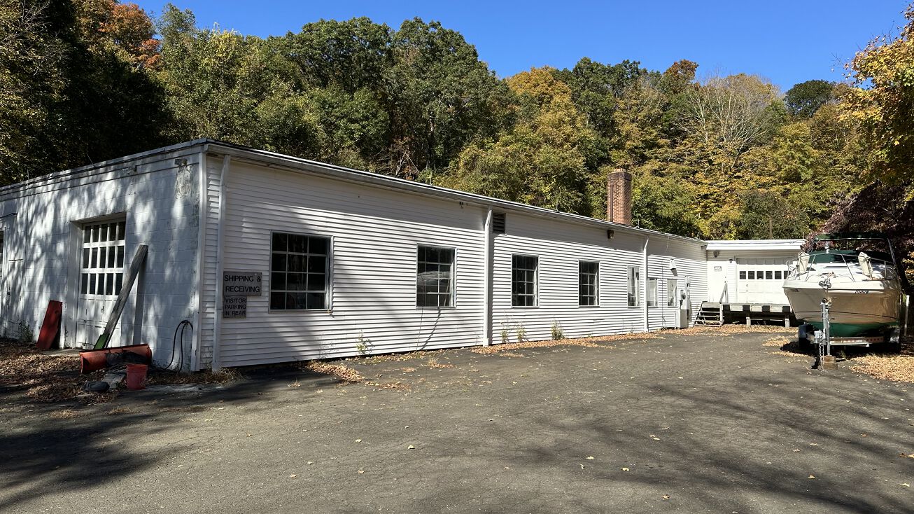 193 Long Ridge Rd, Danbury, CT 06810 | Crexi.com