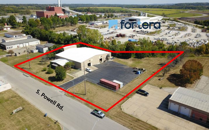 1211 S POWELL RD Independence MO 64057-2725 APN: 24-300-03-14-00-0-00 ...