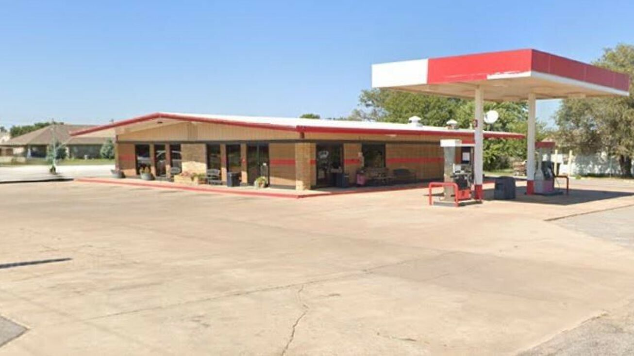 807 E State Rd, Fairview, OK 73737 | Crexi.com