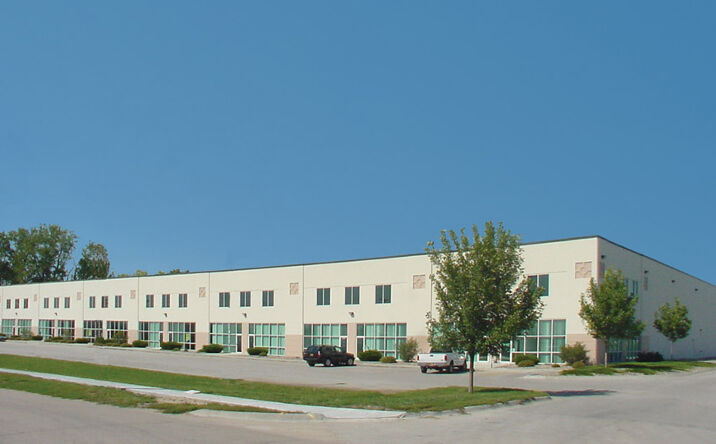 900 Avenue H, Carter Lake, IA 51510 | Crexi.com