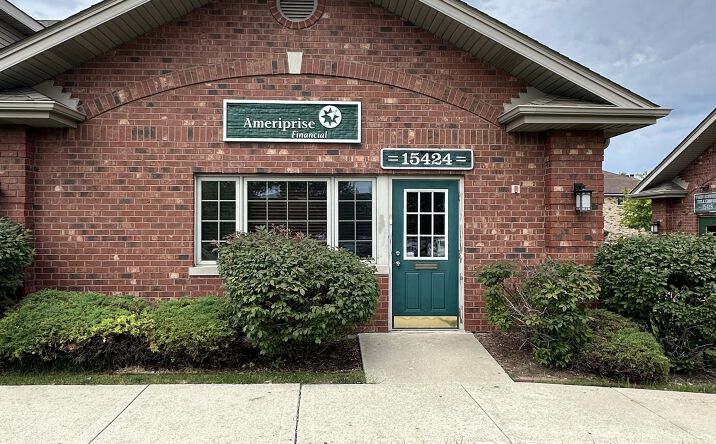 15424 S Harlem Ave, Orland Park, IL 60462 | Crexi.com