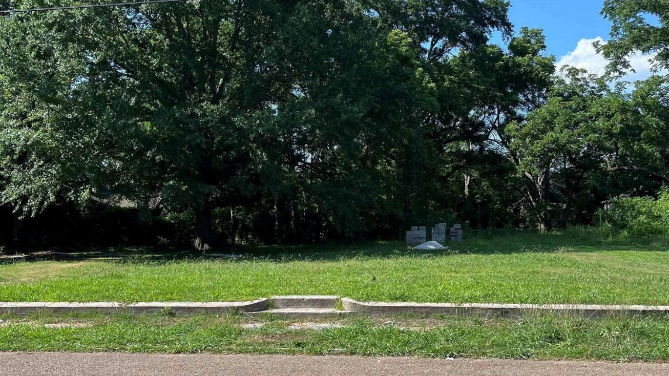 241 Hatton Street, Jackson, TN 38301 | Crexi.com