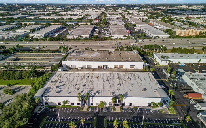 UNDISCLOSED, Miami, FL 33126 | Crexi.com