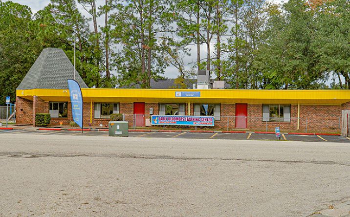 3749 CROWN POINT RD Jacksonville FL 32257-5929 APN: 148994 0850 | Crexi.com