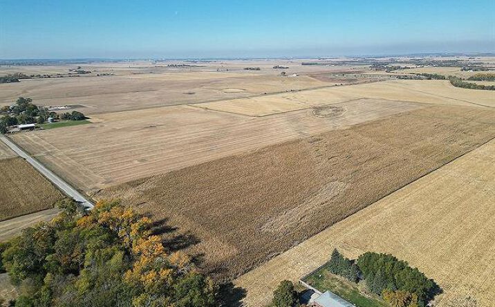 272 Bennington, valley, NE 68064 | Crexi.com