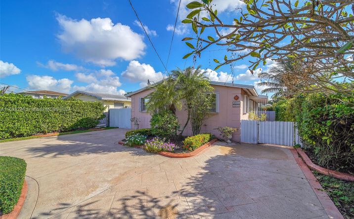 3501 SW 89th Ave, Miami, FL 33165 | Crexi.com