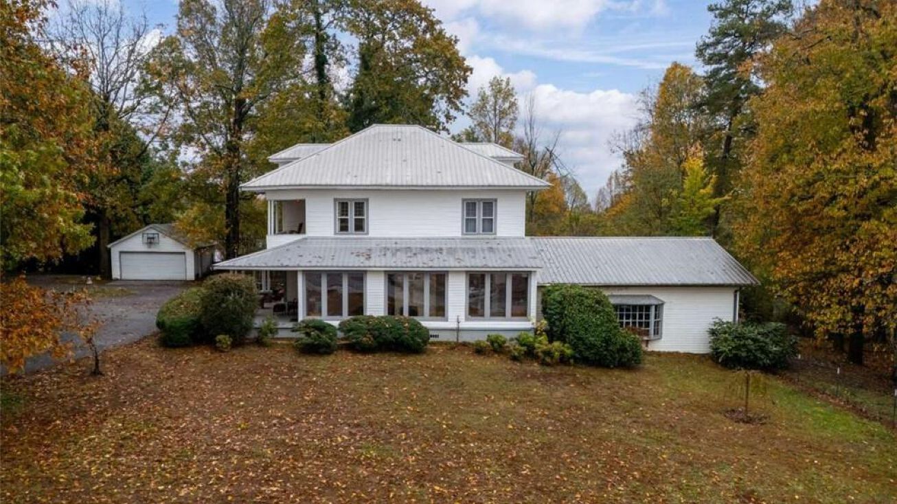 1758 Willingham Avenue, Cornelia, GA 30531 | Crexi.com