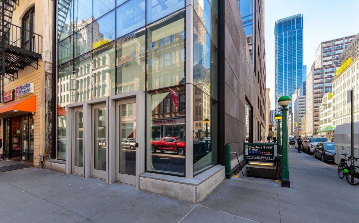 62 Reade St, New York, NY 10007 | Crexi.com