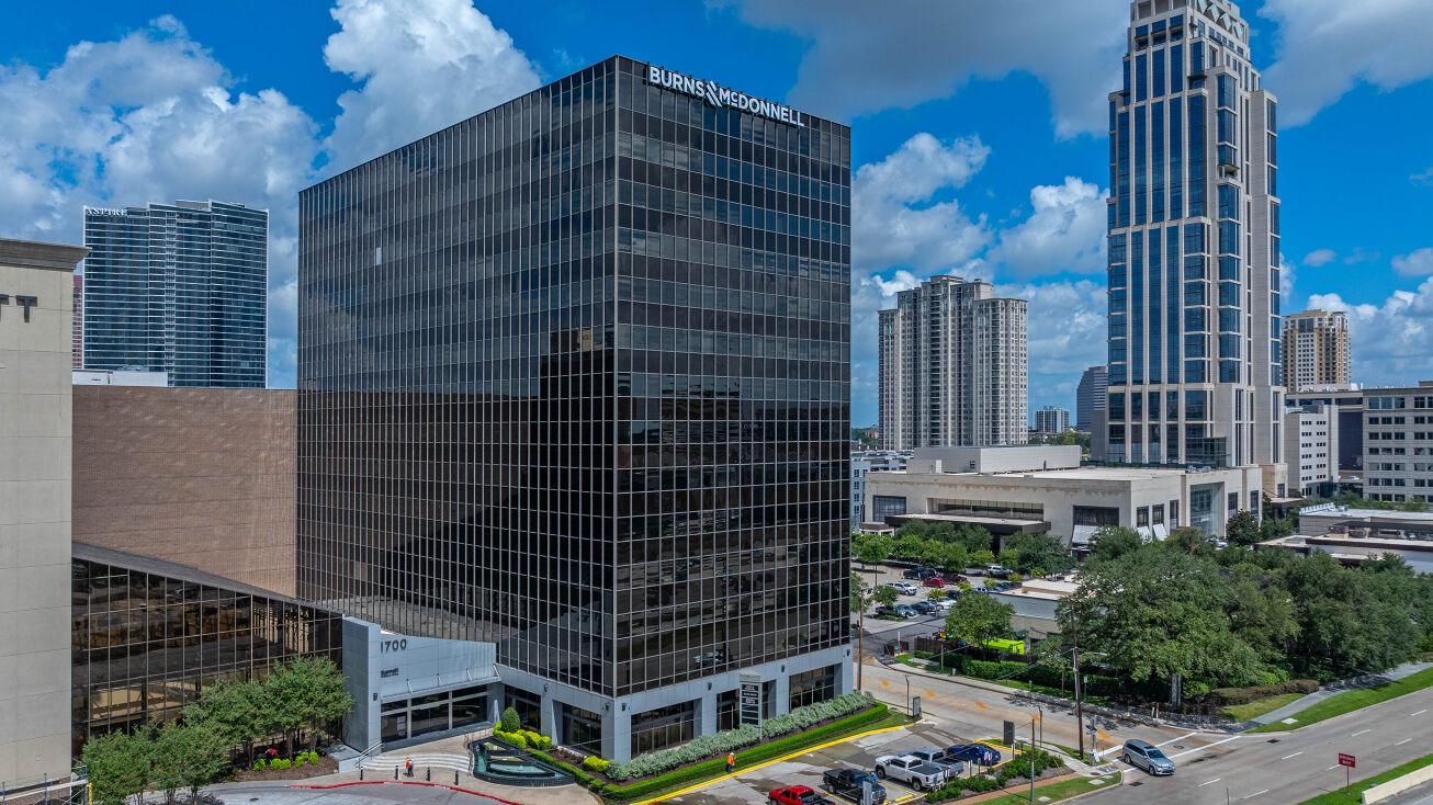 1700 W Loop S, Houston, TX 77027 | Crexi.com
