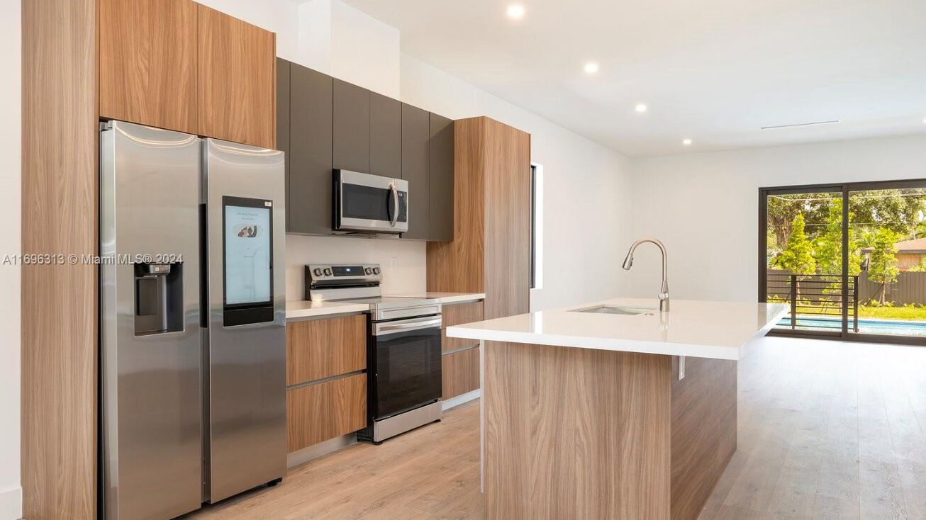 2931 SW 12th Ave, Fort Lauderdale, FL 33315 | Crexi.com
