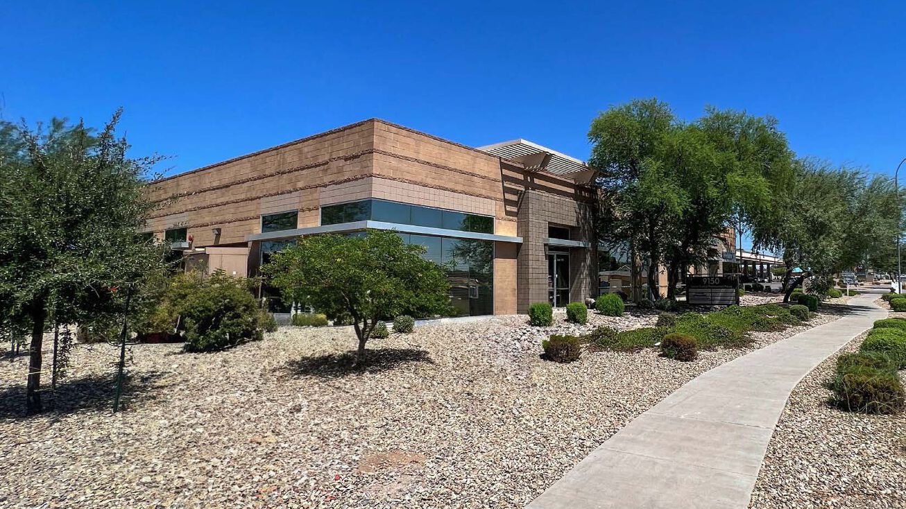 9150 W Indian School Rd, Phoenix, AZ 85037 | Crexi.com
