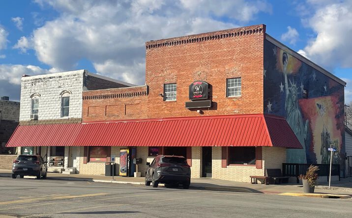 1000 Main St., Windsor, IL 61957 | Crexi.com