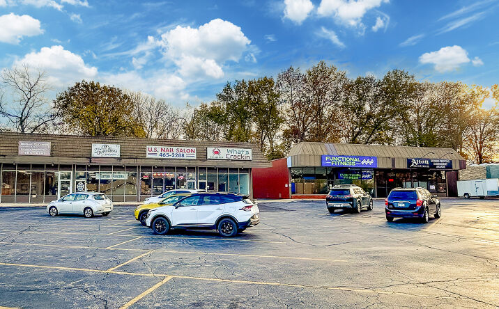 2708-2713 Corner Court, Alton, IL 62002 | Crexi.com