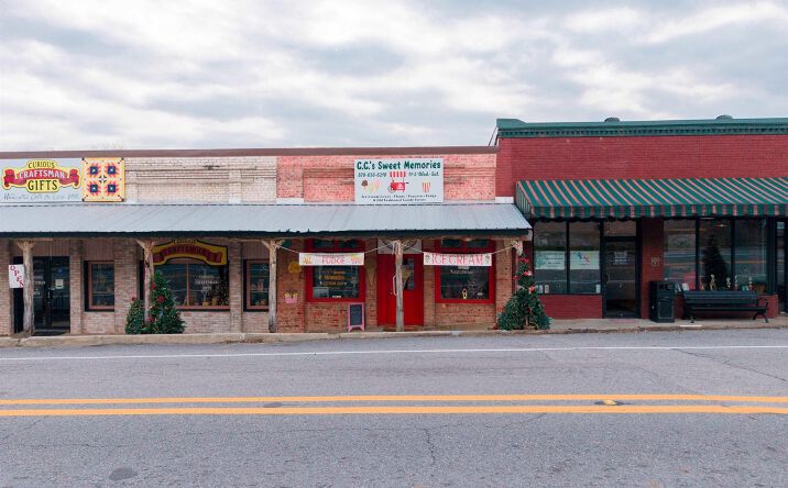 115 MAIN STREET, Calico Rock, AR 72519 | Crexi.com