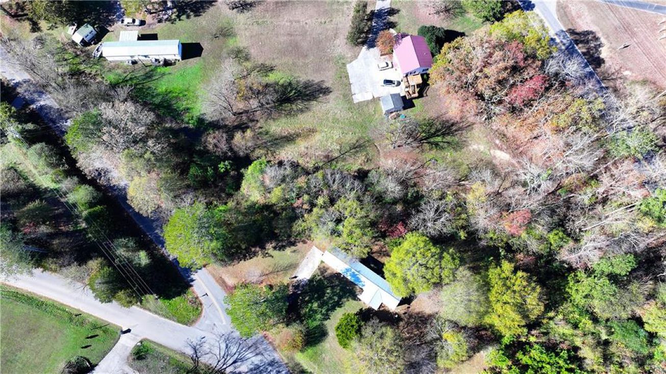 4773 Red Bud Road NE, Calhoun, GA 30701 | Crexi.com