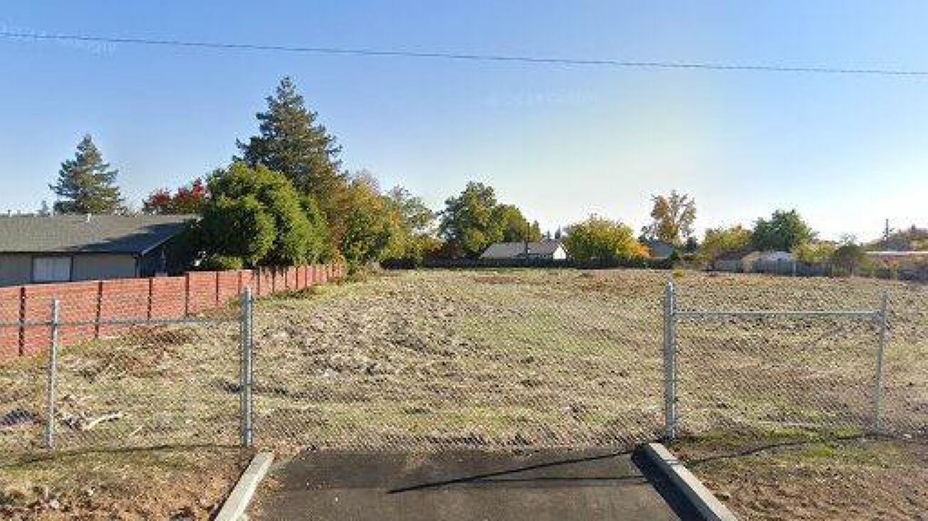 7521 Power Inn Rd, Sacramento, CA 95828 | Crexi.com