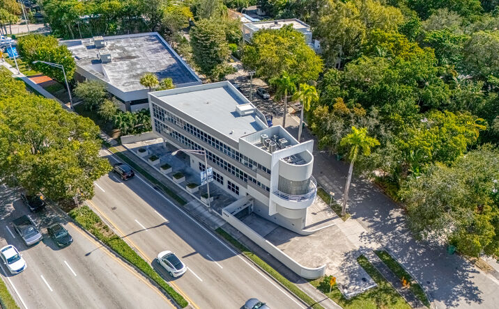 3120-3138 Commodore Plz, Coconut Grove, FL 33133 | Crexi.com