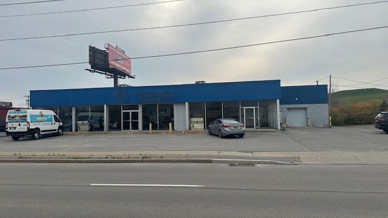 2450 Military Rd, Niagara Falls, NY 14304 | Crexi.com
