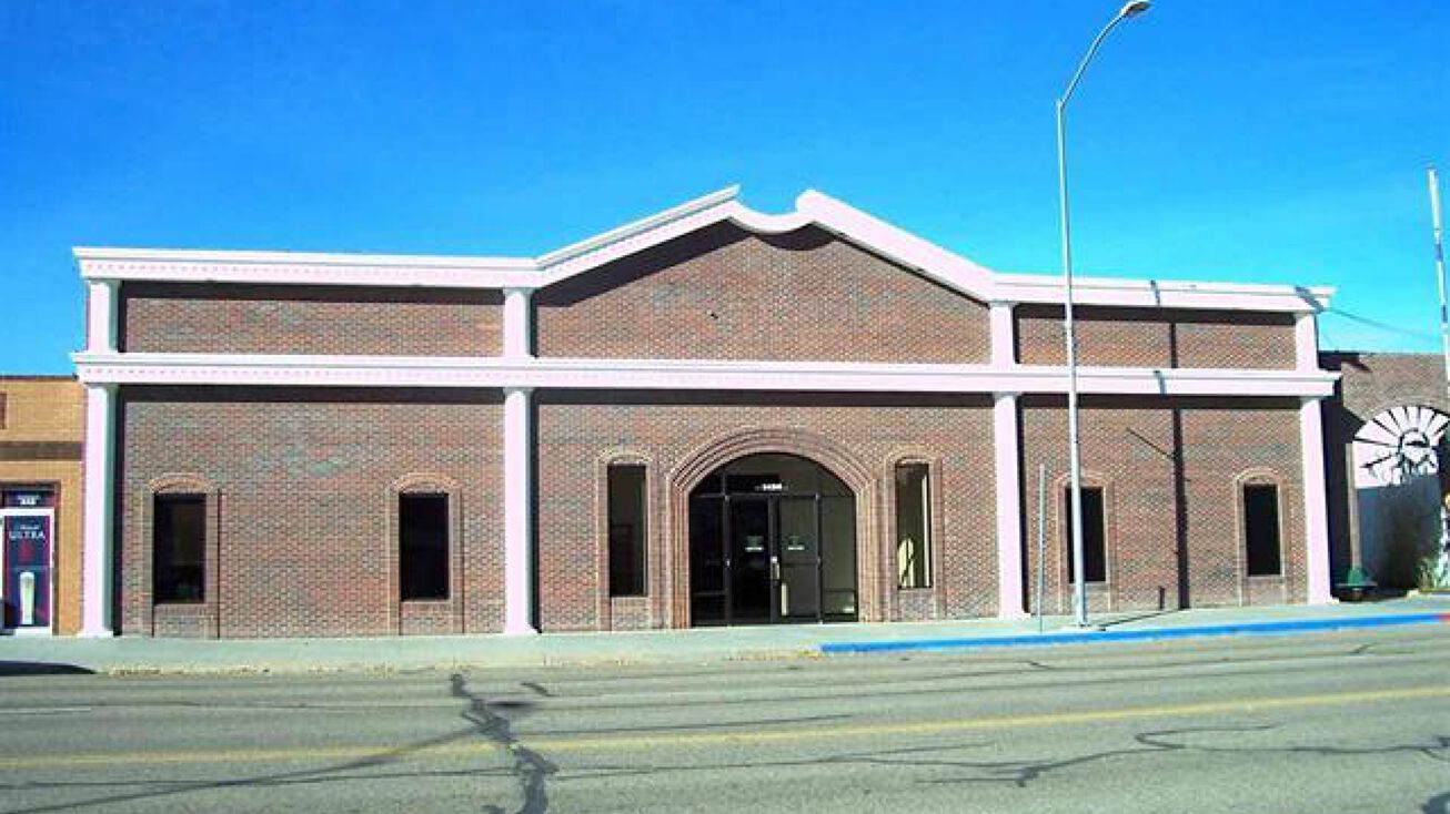 1425 10th St, Gering, NE 69341 | Crexi.com