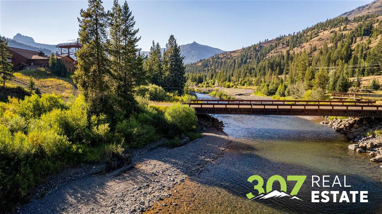 348 North Fork Hwy, Cody, WY 82414 | Crexi.com