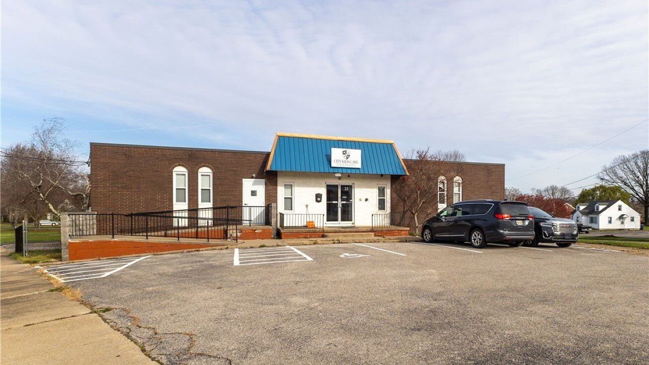 33 N Wickliffe Circle, Youngstown, OH 44515 | Crexi.com