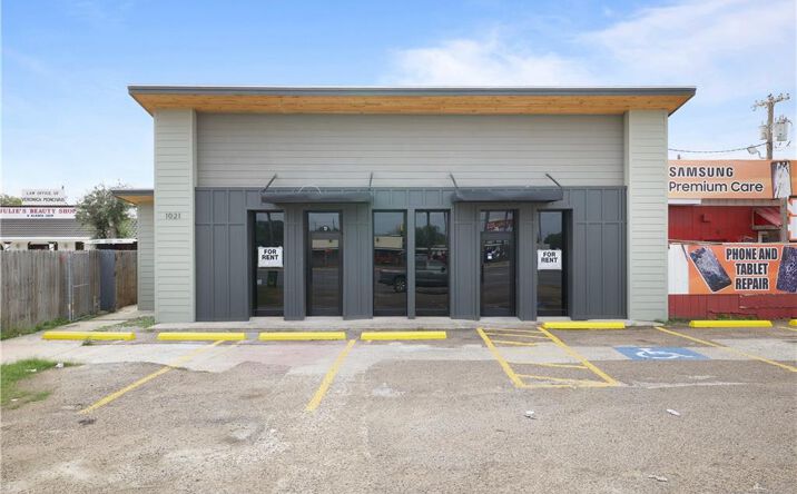 811 Main Street, Alamo, TX 78516 | Crexi.com