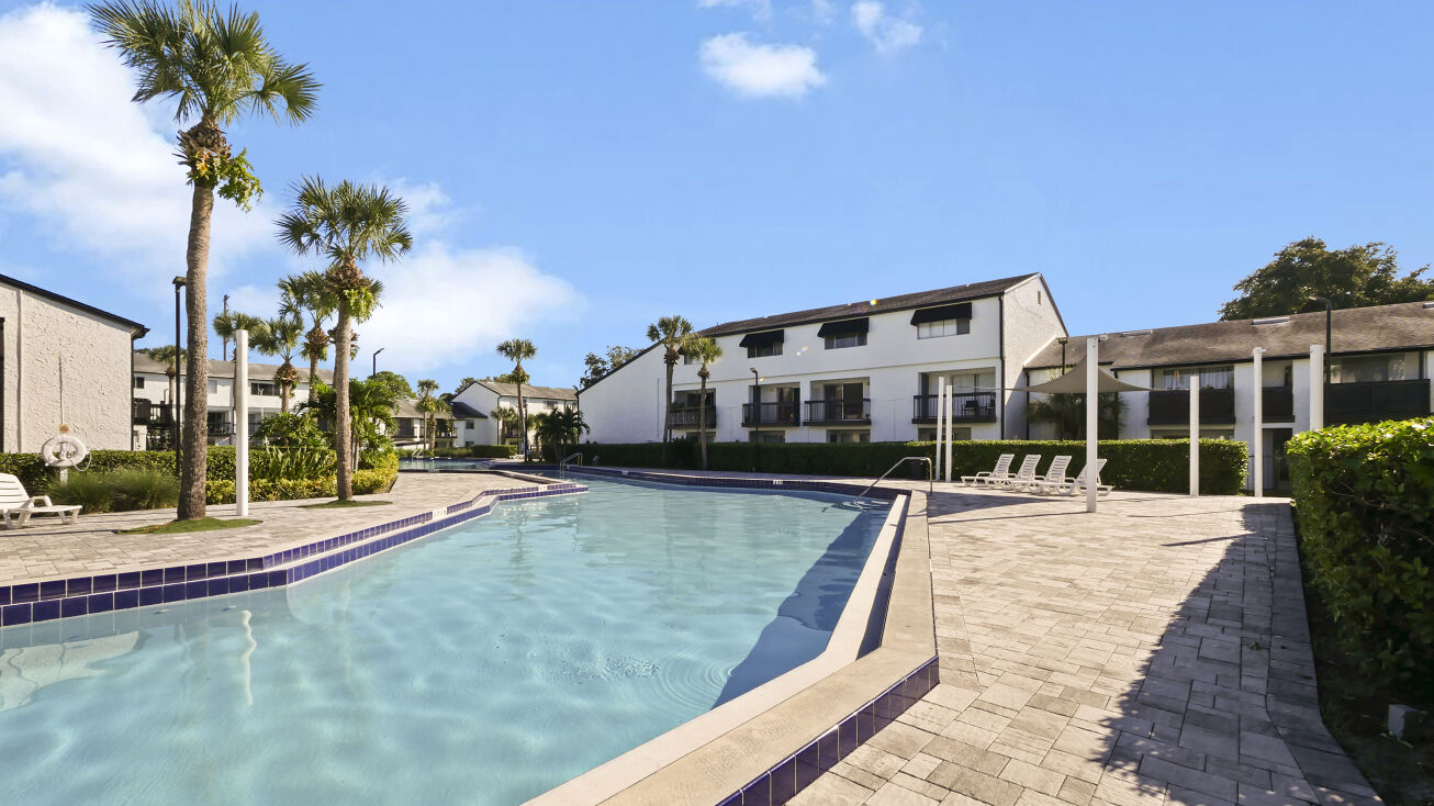 4215 S Semoran Blvd, Orlando, FL 32822 | Crexi.com