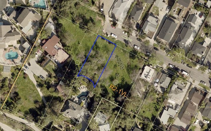 2252 Aaron St, Los Angeles, CA 90026 | Crexi.com