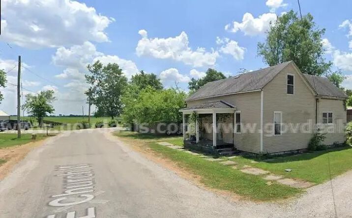 HENRY ST Lenzburg IL 62255 APN: 20120212007 | Crexi.com