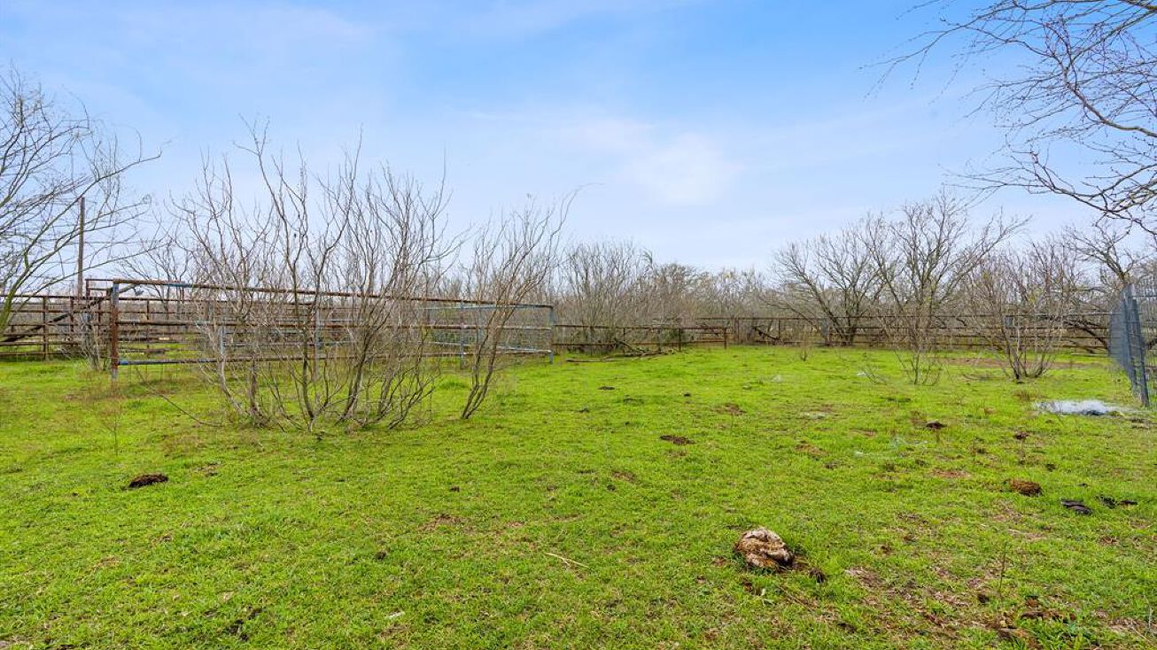 485 FM 672, Dale, TX 78616 | Crexi.com