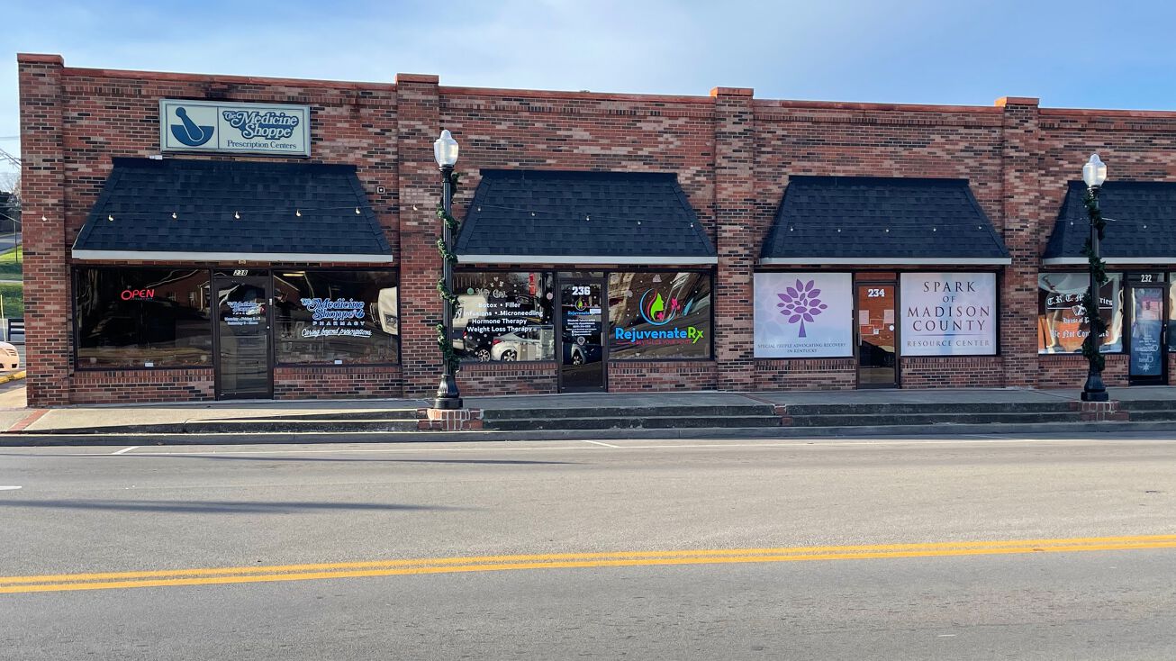 238 E Main St, Richmond, KY 40475 | Crexi.com