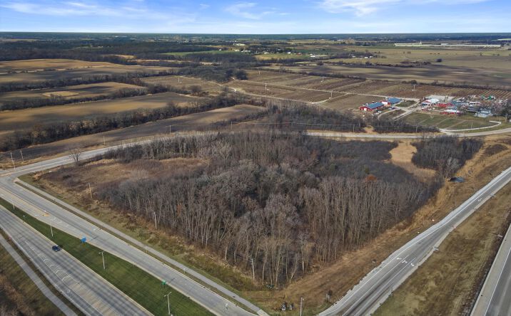 14814 County Line Rd, Sturtevant, WI 53177 | Crexi.com