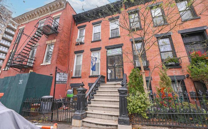 387 7th Ave, Brooklyn, NY 11215 | Crexi.com