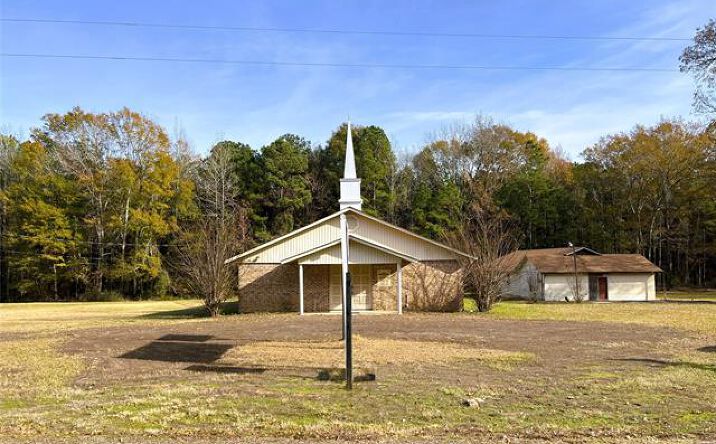 1515 HIGHWAY 9 Summerfield LA 71079-7947 APN: 8900000100 | Crexi.com