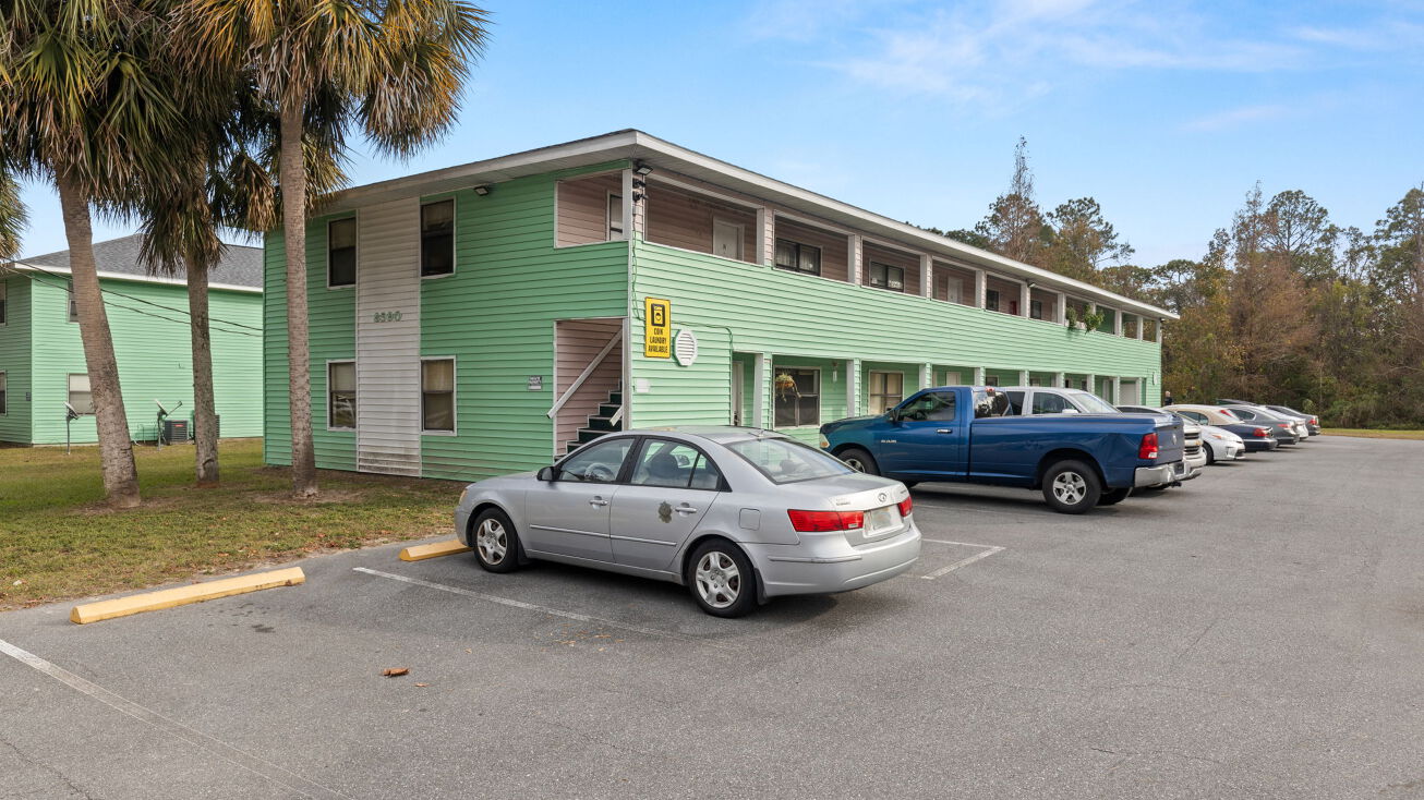 8590 SE Mayo Dr, Crystal River, FL 34429 | Crexi.com