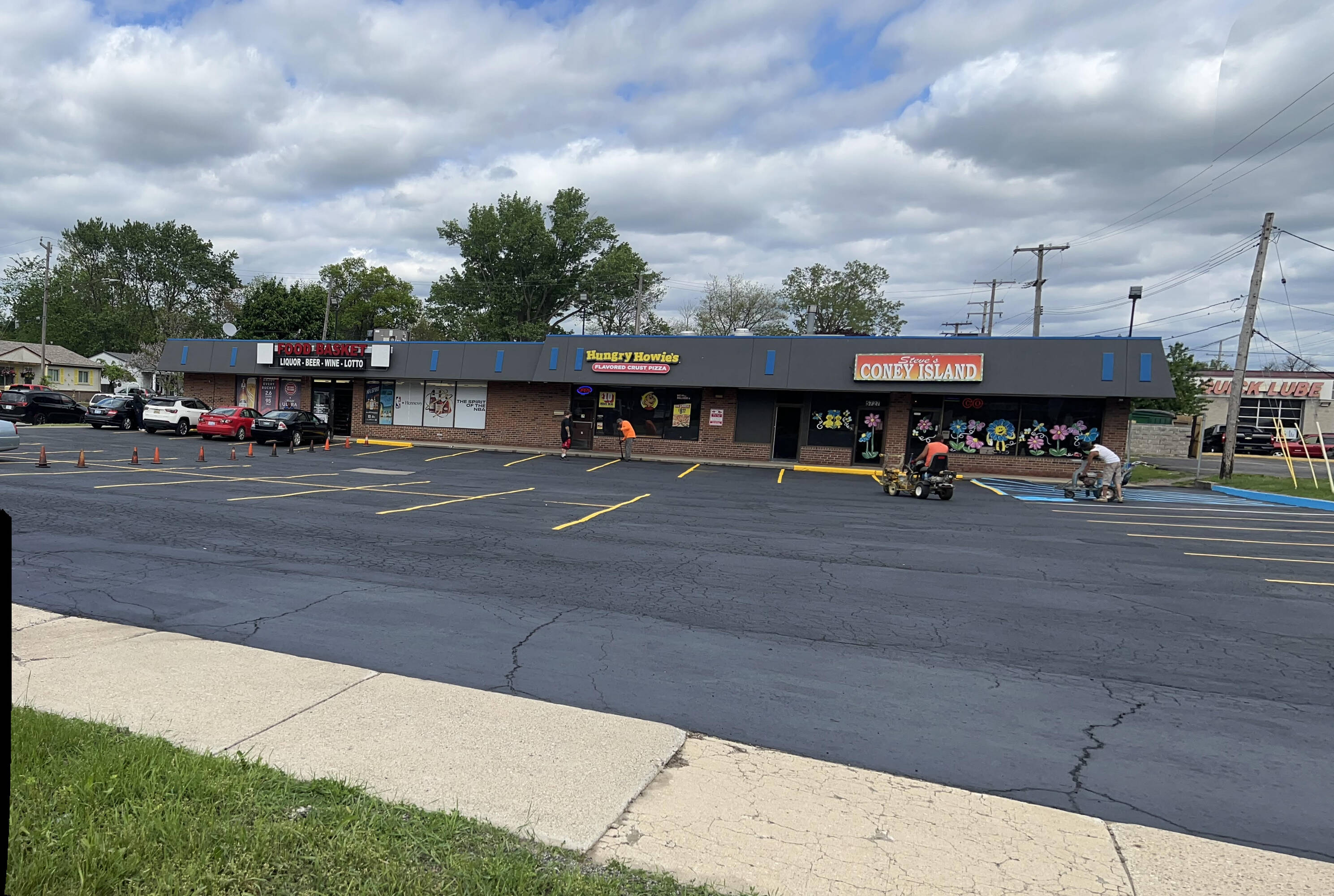 5703 S Wayne Rd, Wayne, MI 48184 | Crexi.com