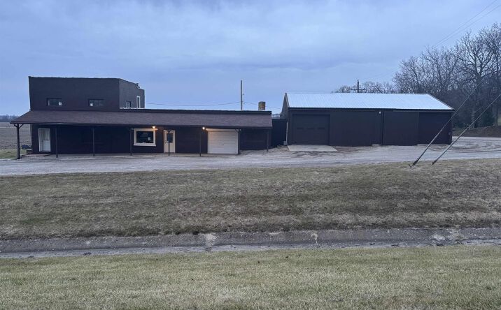 1364 IL-17 Route, Lacon, IL 61540 | Crexi.com
