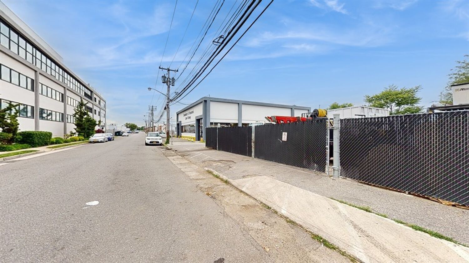 32 Bond St, Westbury, NY 11590 | Crexi.com
