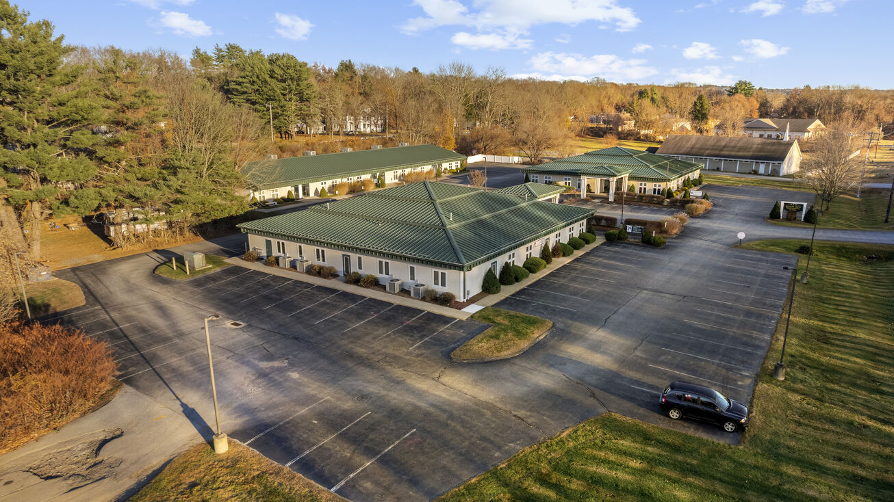 35 Kennedy Dr, Putnam, CT 06260 | Crexi.com
