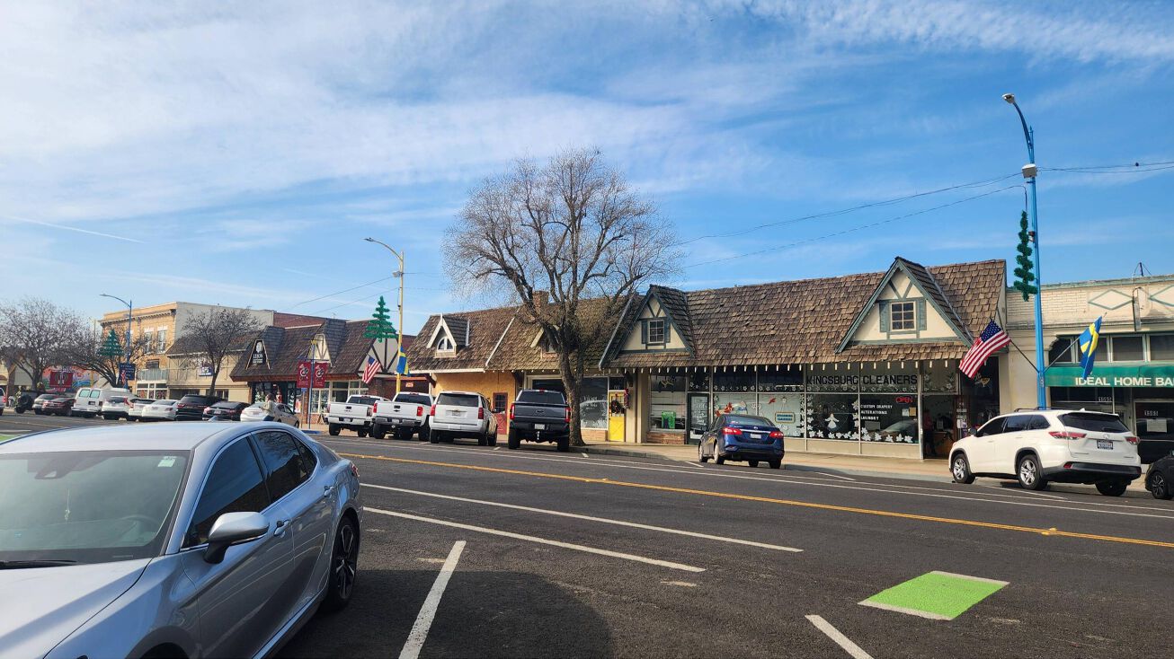 1549 Draper St, Kingsburg, CA 93631 | Crexi.com