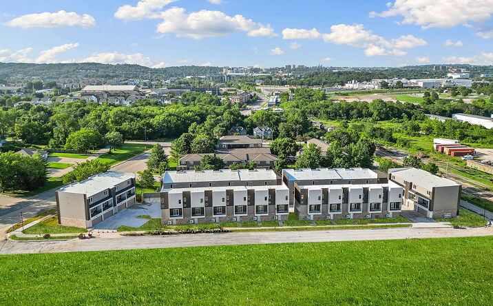 1982 S Razorback Rd, Fayetteville, AR 72701 | Crexi.com