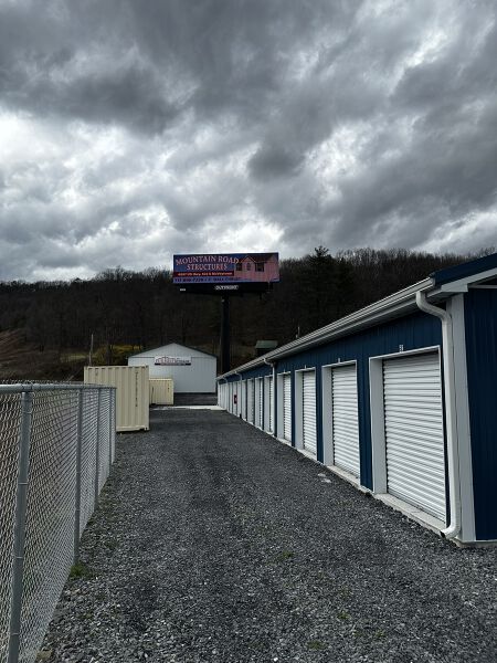 104 Oak St, Milroy, PA 17063 | Crexi.com