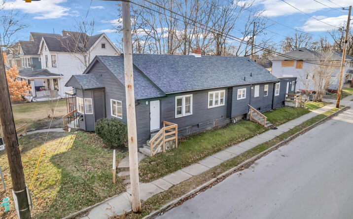 3178 N CAPITOL AVE Indianapolis IN 46208-4626 APN: 49-06-23-143-100.000 ...