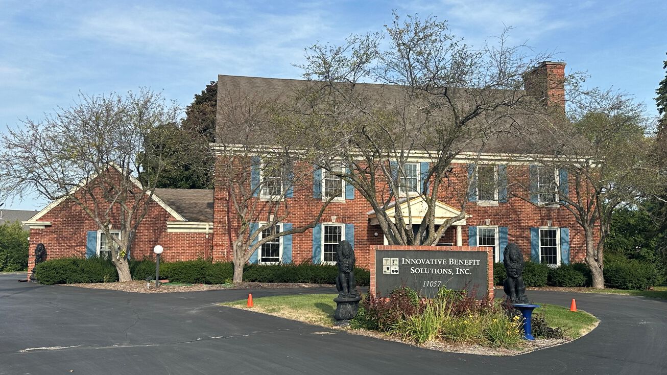 11057 N Towne Square Rd, Mequon, WI 53092 | Crexi.com