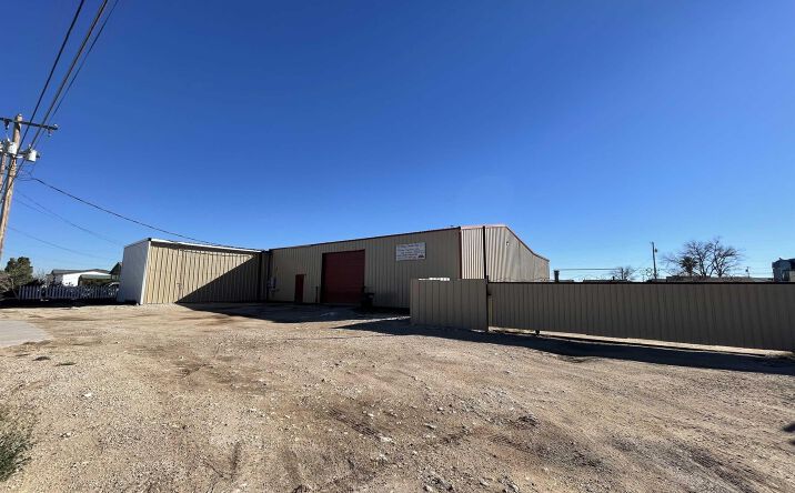 319 Kircher Street, Carlsbad, NM 88220 | Crexi.com