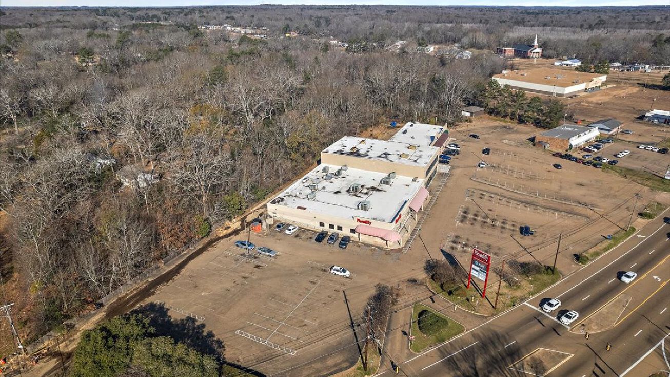 4255 Robinson Rd, Jackson, MS 39209 | Crexi.com