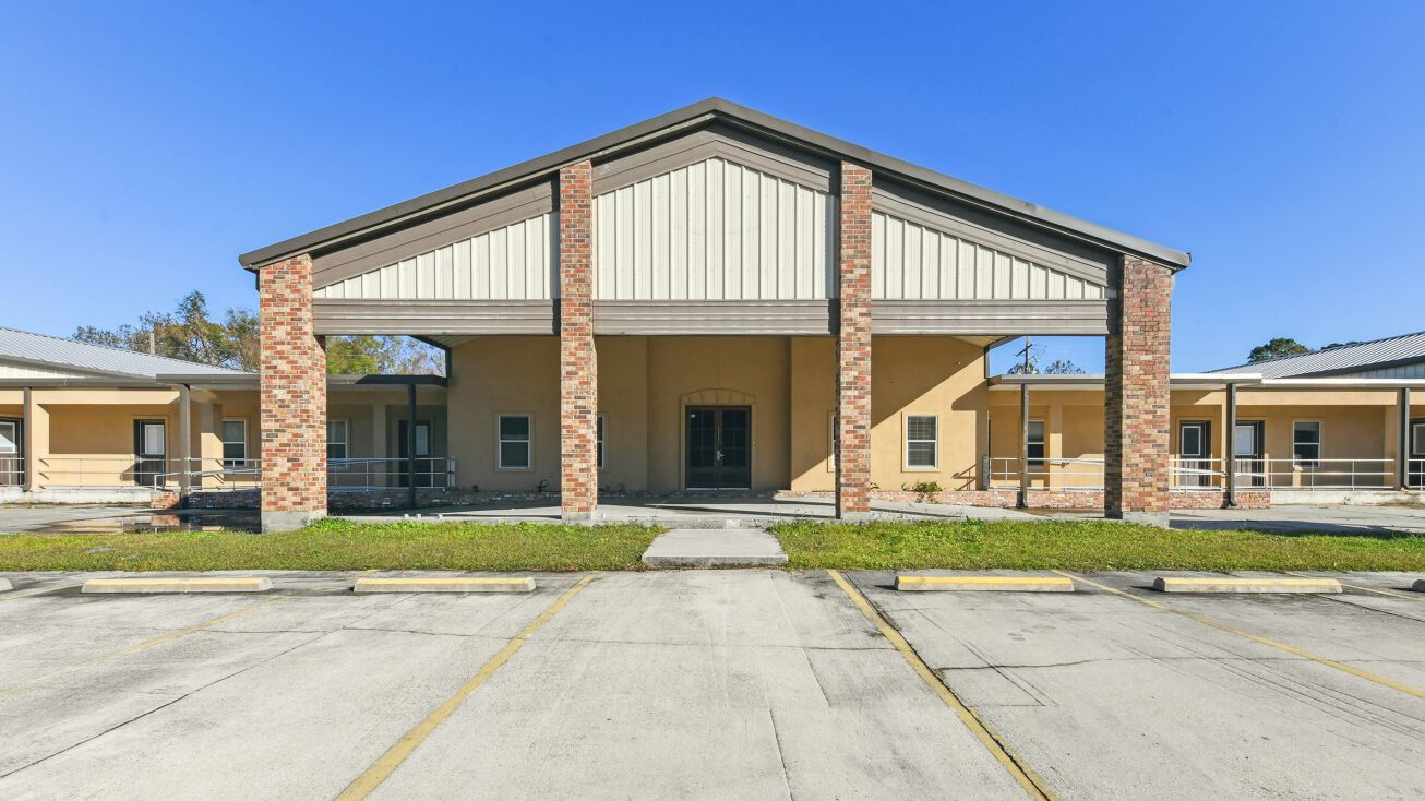 1422 LA-46, Saint Bernard, LA 70085 | Crexi.com