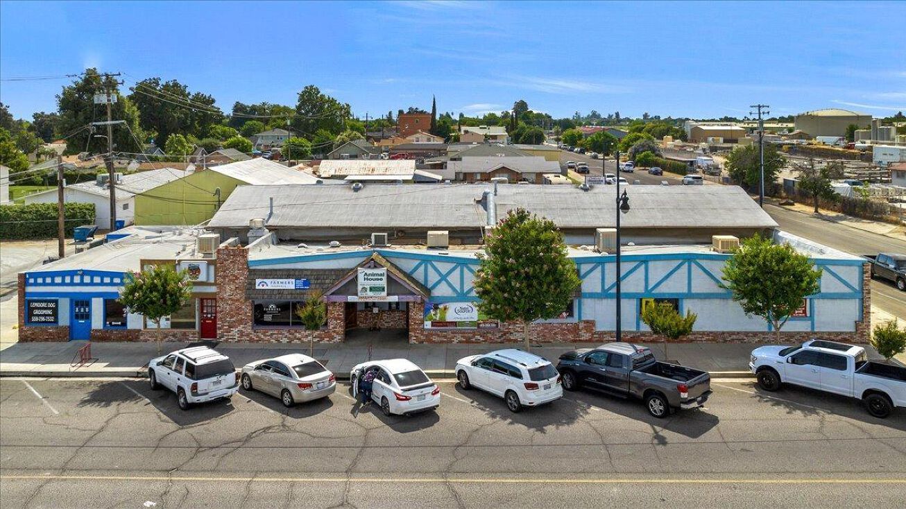 333 Fox Street, Lemoore, CA 93245 | Crexi.com