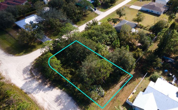 9385 102nd Court, Vero Beach, FL 32967 | Crexi.com